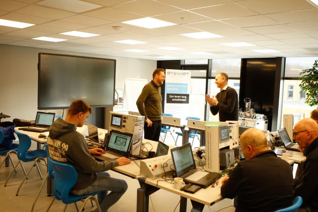 ‘Ambassadeurs van de techniek’ zorgen voor sterke groei Stevast ...